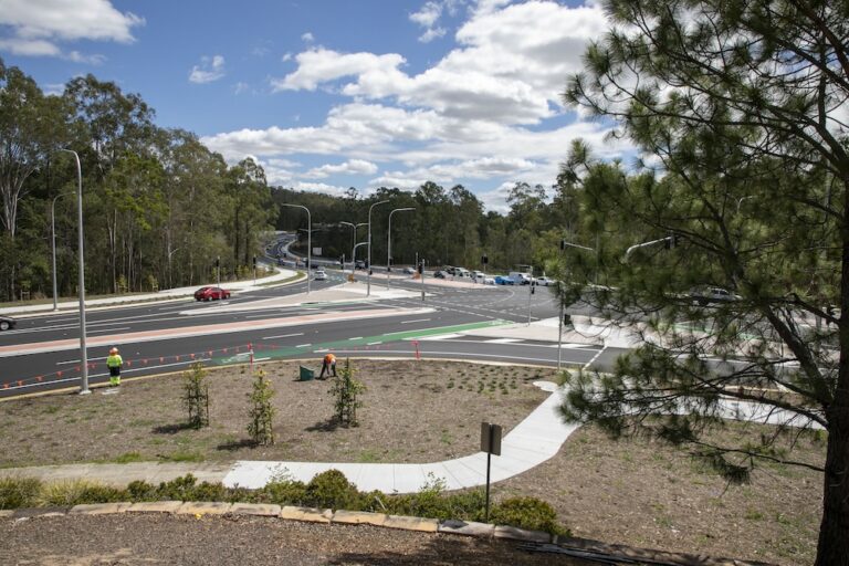 Stage 1 Complete, Springfield Parkway and Springfield Greenbank ...