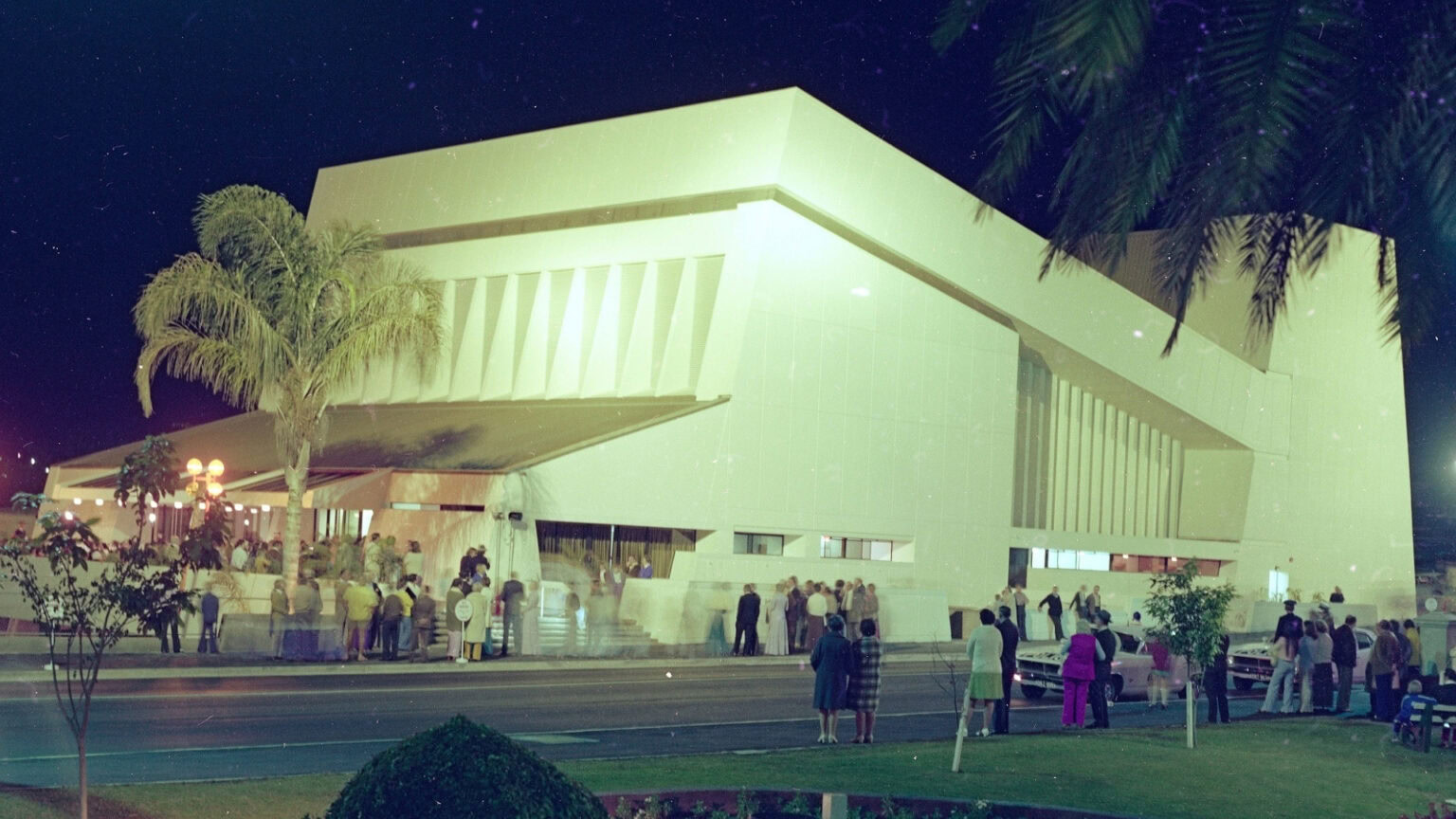 Week of celebrations as pillar of Ipswich's cultural landscape turns 50 ...